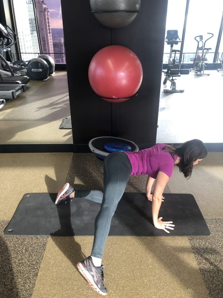 How To Get A Bigger Butt With 7 Simple Exercises 2023